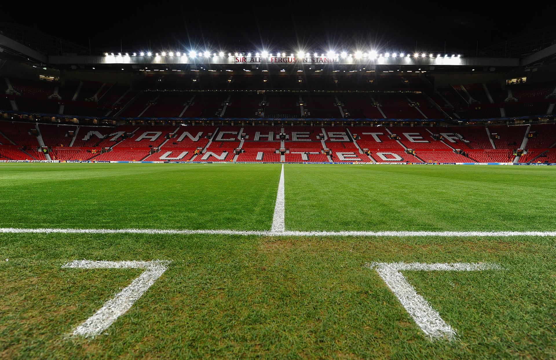Manchester United secures land for new 100,000 seat stadium ...