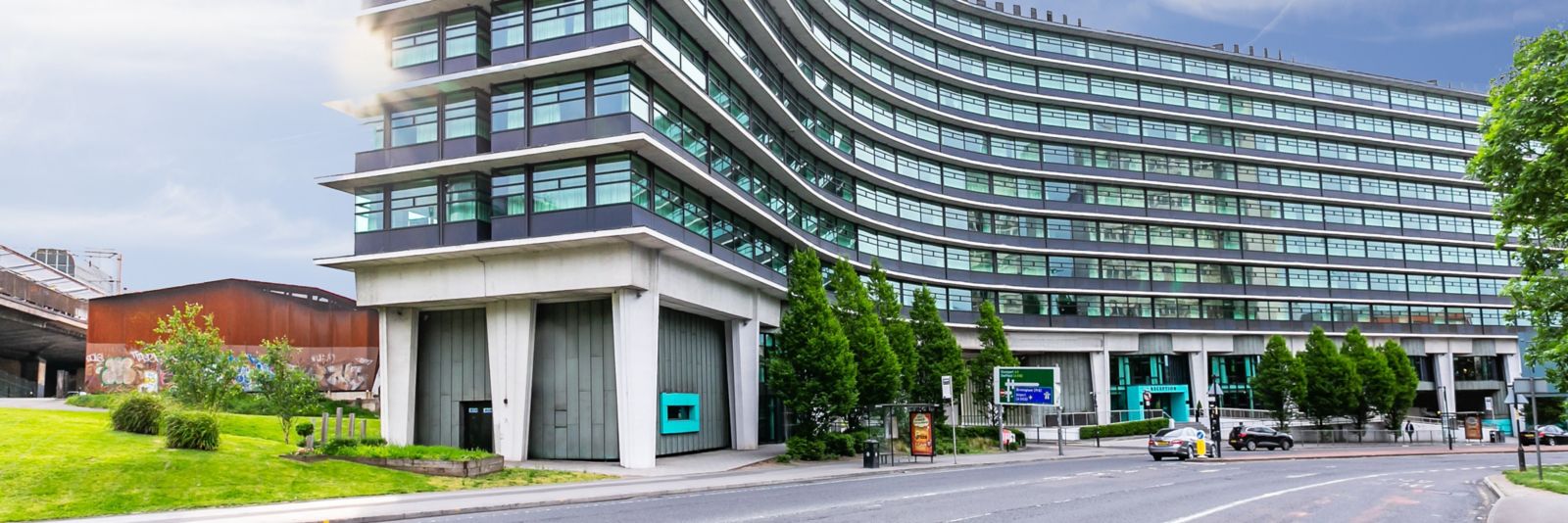 Manchester Marriott Hotel Piccadilly review: Iconic architecture and ...